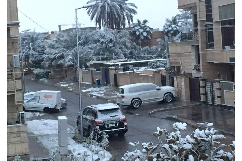 Snow in Baghdad, About 700 Iraqi Protesters Killed, About 25,000 in ...